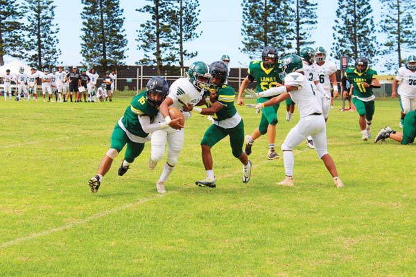 Farmers improve to 3-0 with 56-24 win at Lanai | News, Sports, Jobs ...